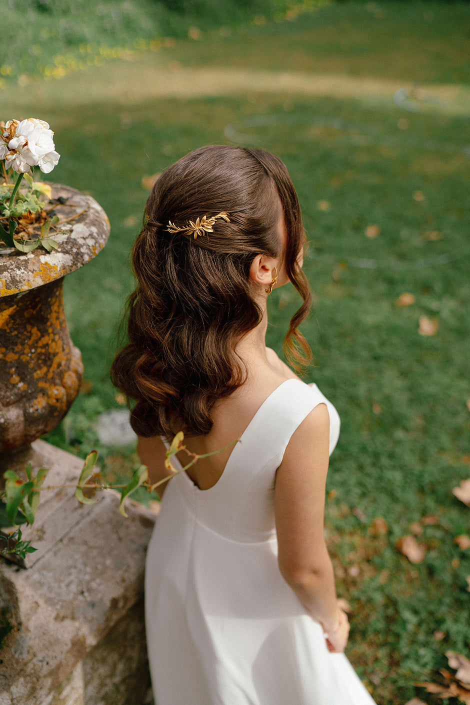 Bandoletes e Tiaras de Noiva: O Acessório perfeito – Viv With Love